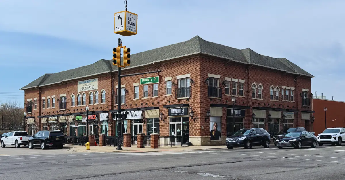 1 & 2 Bedroom Apartments in Dearborn | Gateway Apartment Lofts